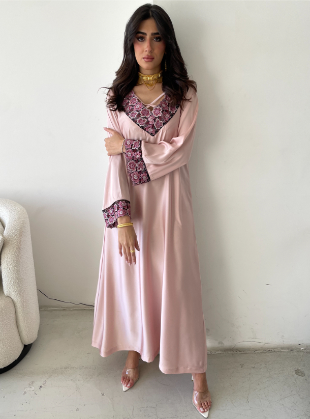 S127 Beige Mukhawar featuring black lace adorned with shimmering ...