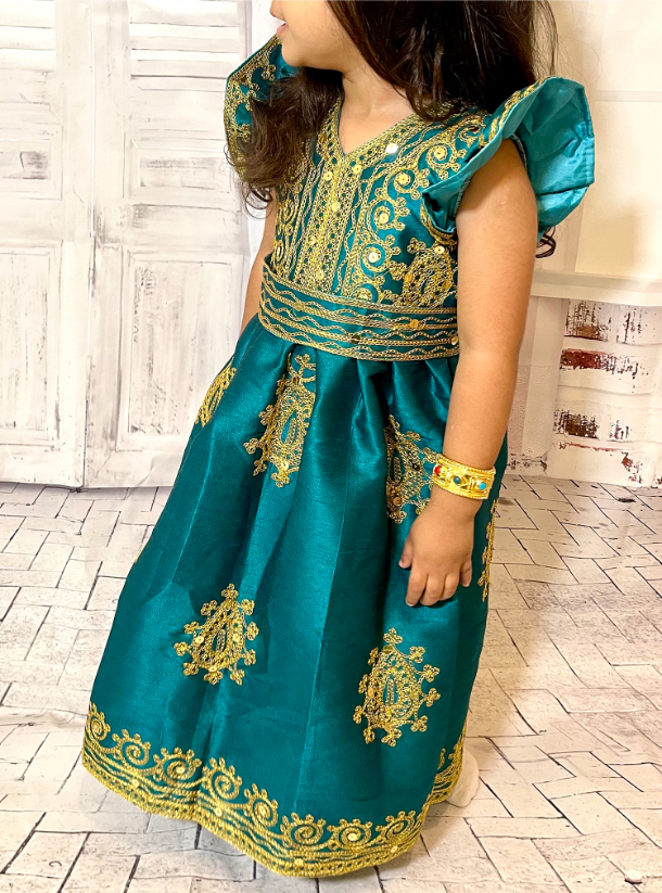 Mini Henna 03 Turquoise Traditional Bahraini Dress for little girls ...
