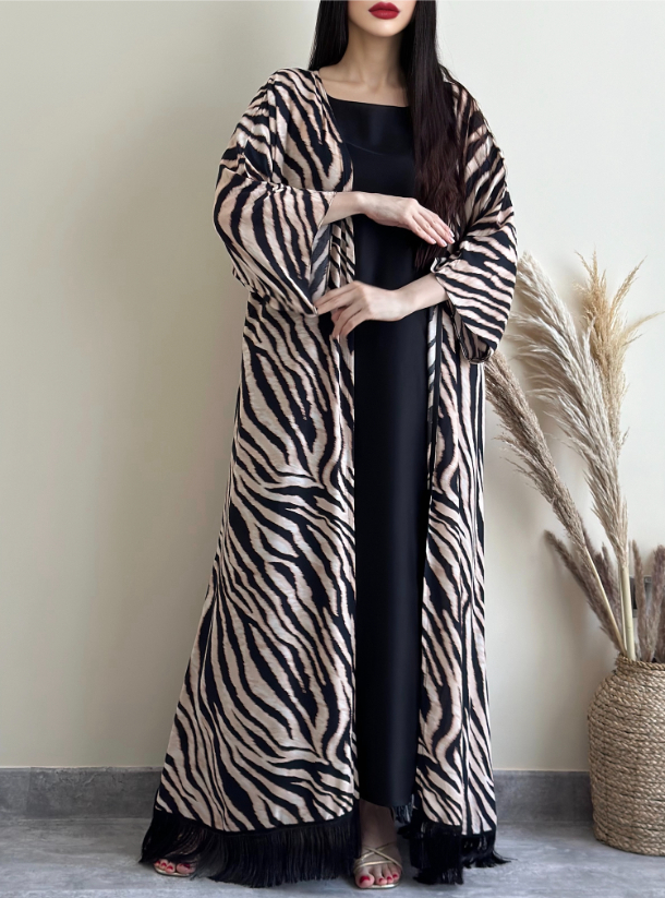 Printed bisht Printed bisht with fringe on the bottom and belt Kaftans ...