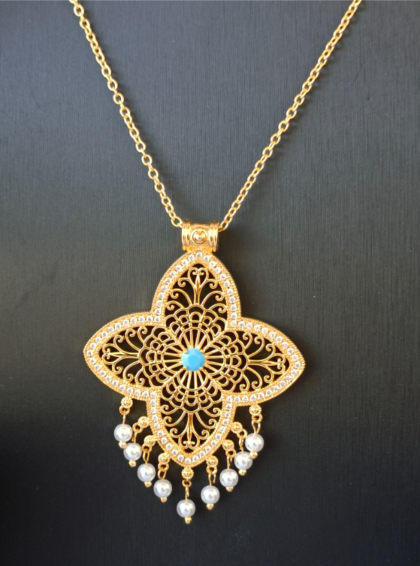 Arabian jewels Light weighted khaleeji style pendant set. Fashion ...