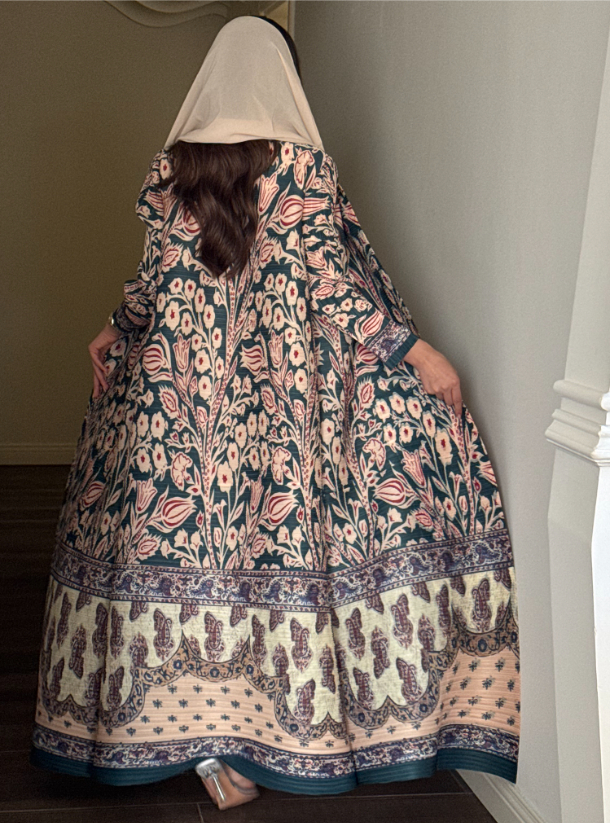H-Flower Patterned Abaya With Matching Headscarf. Abayas from jinan Alali Boutique at Boksha
