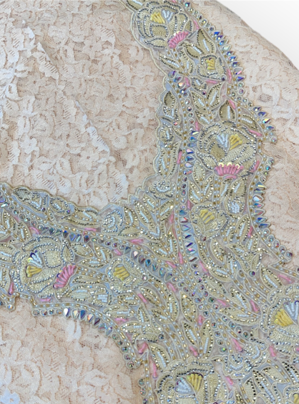 Mukhawar Elegant Emirati mkhawar, where tradition meets style ...