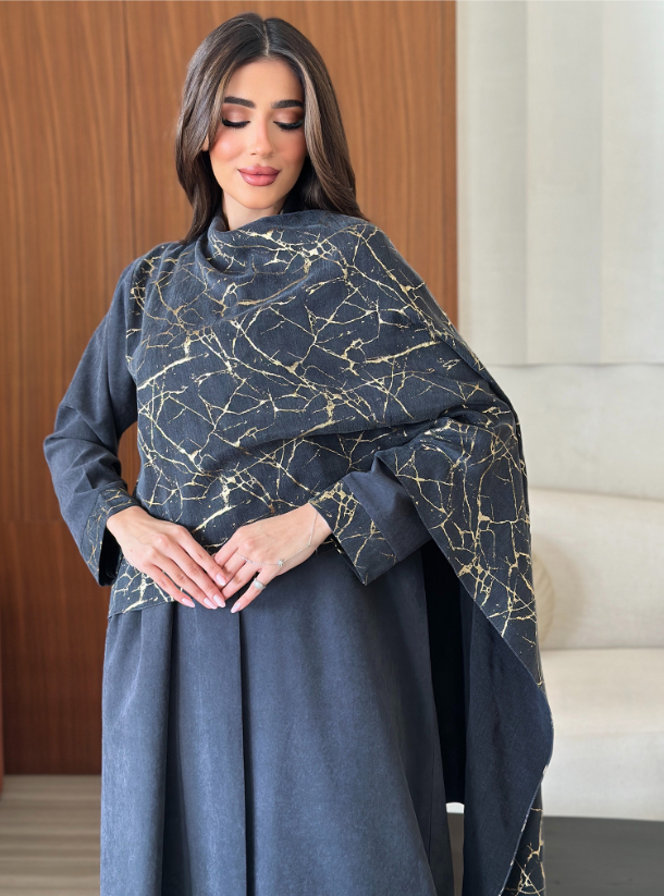 Lily Elegant abaya in Ice-cold shamwa fabric with matching headscarf ...