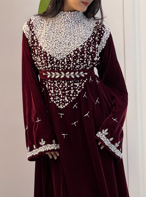 Mukhawar dress Heavily embellished handwork crystals on velvet fabric ...