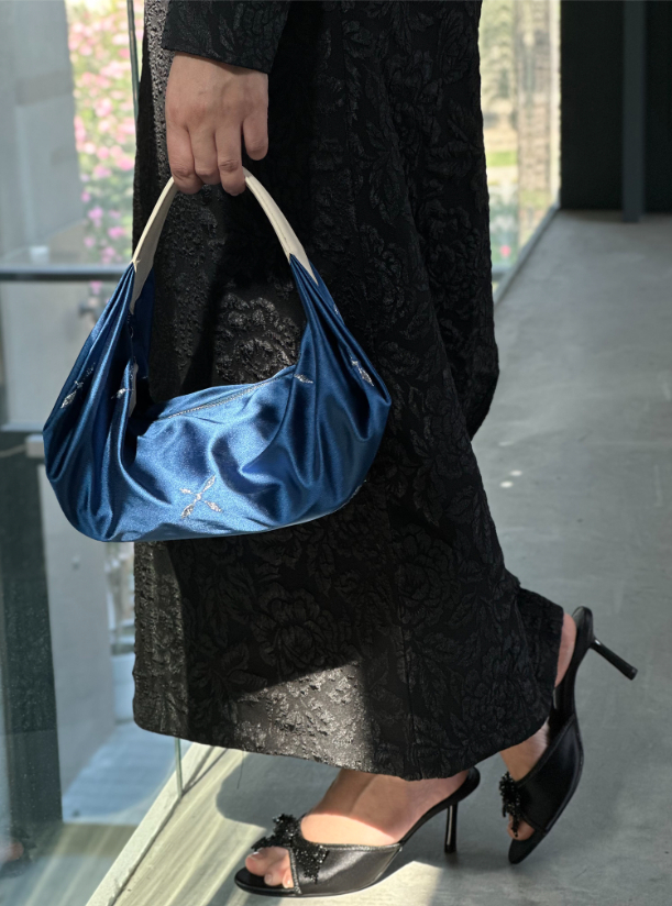 Naqda silk mini Silk Bag with Al Naqda Emboidery Bags from Amina ...