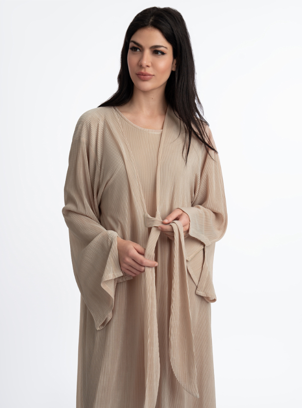 Crinkle Abaya Crinkle abaya with under dress Abayas from Yalla World at ...